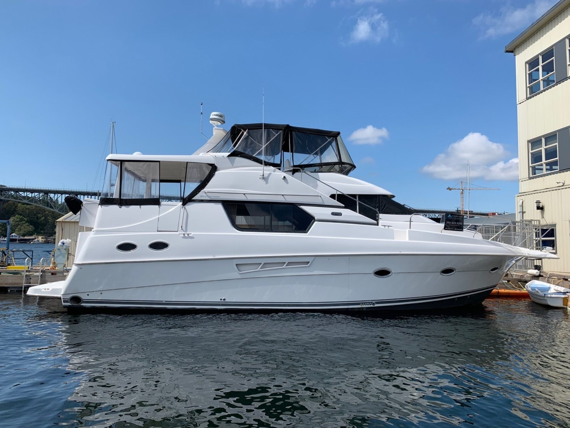 45' Silverton 2000 - Hampton Yacht Group